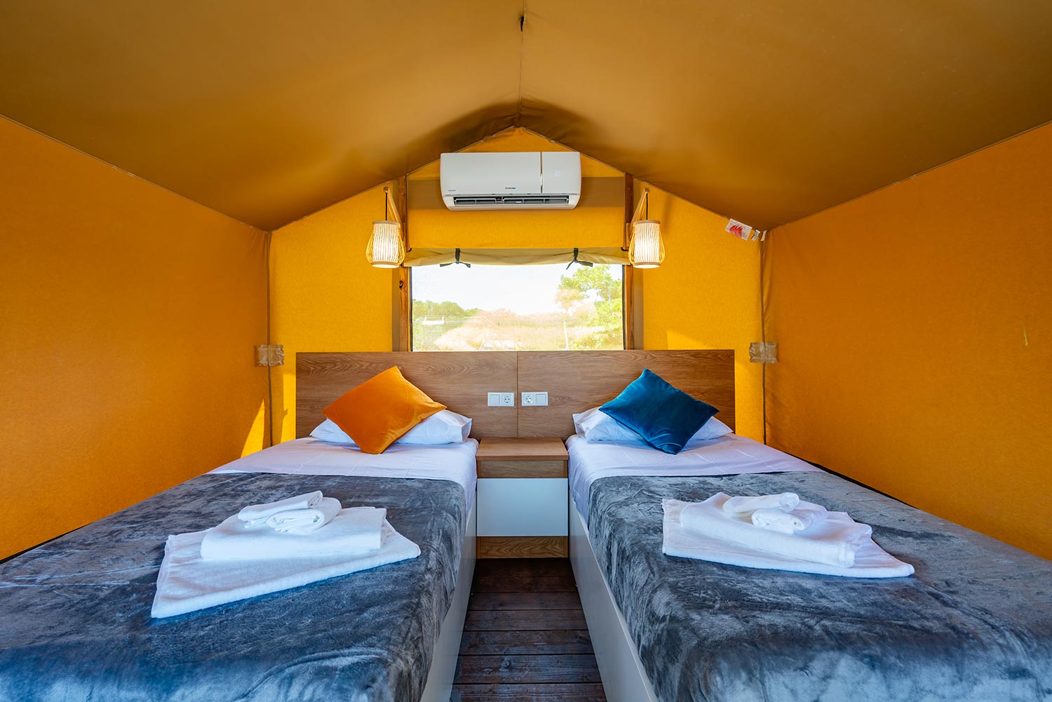 Female Dorm Tent in Westpunt - Bed & Bike Curacao